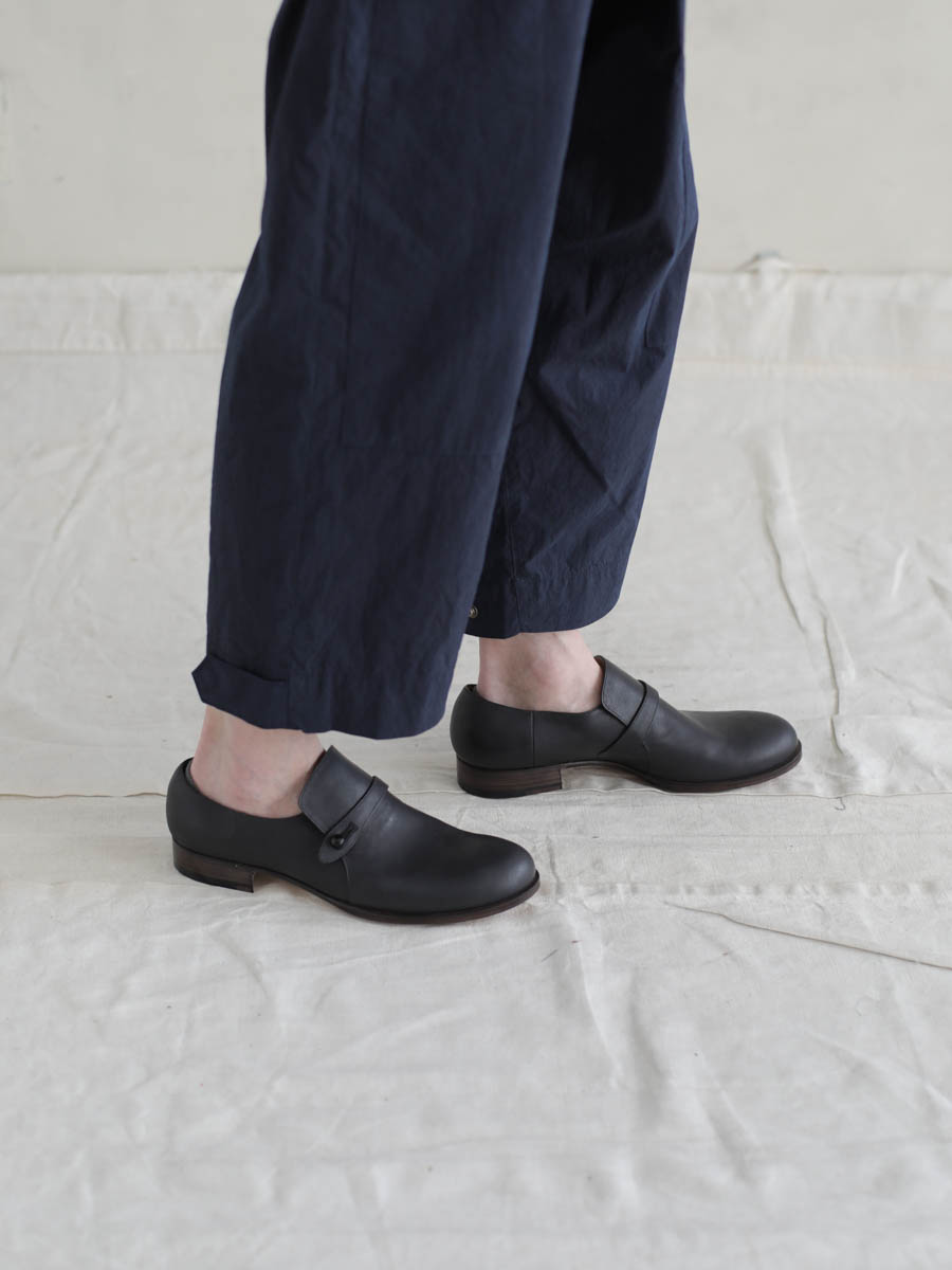 forme フォルメ / Men's button strap shoes black